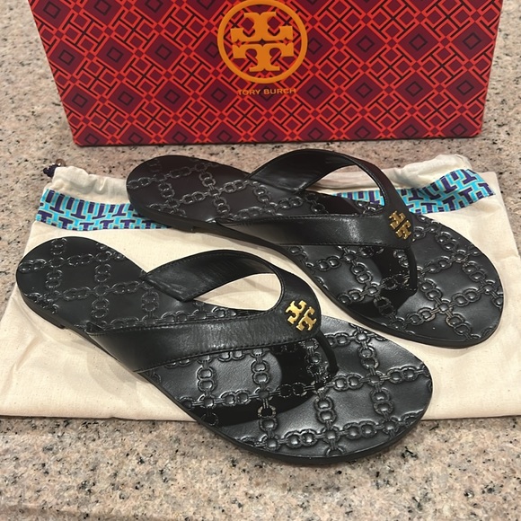 Tory Burch | Shoes | Tory Burch Monroe Thong Sandals | Poshmark